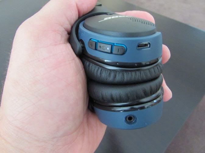 Bose Soundlink on-ear headphones review - Tech Guide