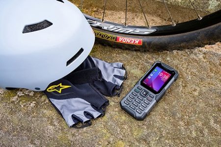 The new Aspera R40 is a rugged, affordable smartphone you can take ...
