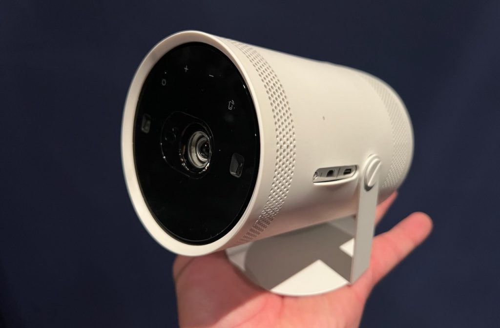 Samsung Freestyle review - portable quality that redefines projectors ...