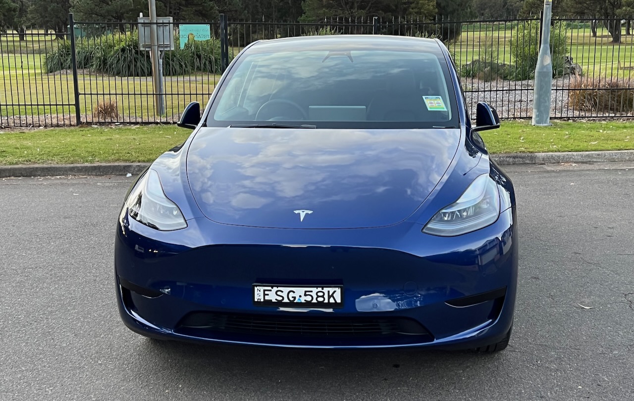 We take a first look at the new Tesla Model Y - Tech Guide