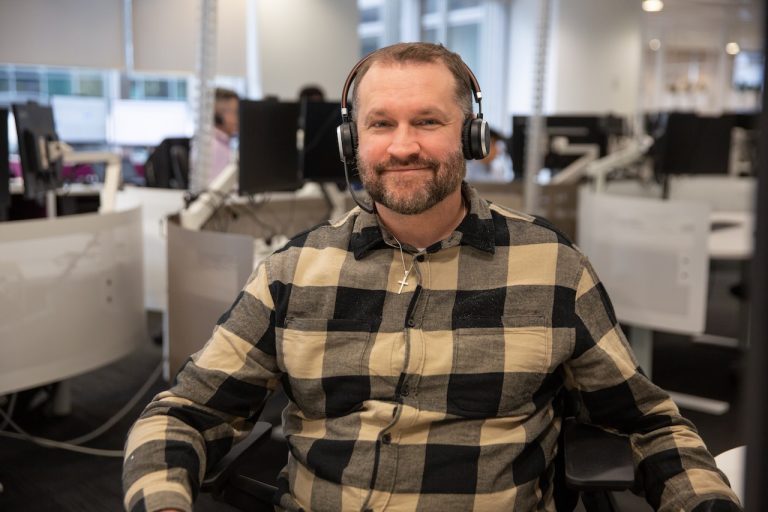 Telstra deploys powerful AI-driven tools to improve customer service ...