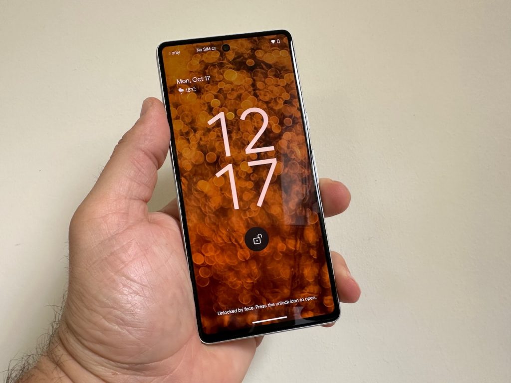Google Pixel 7 and Pixel 7 Pro smartphone review - quality, value and a ...