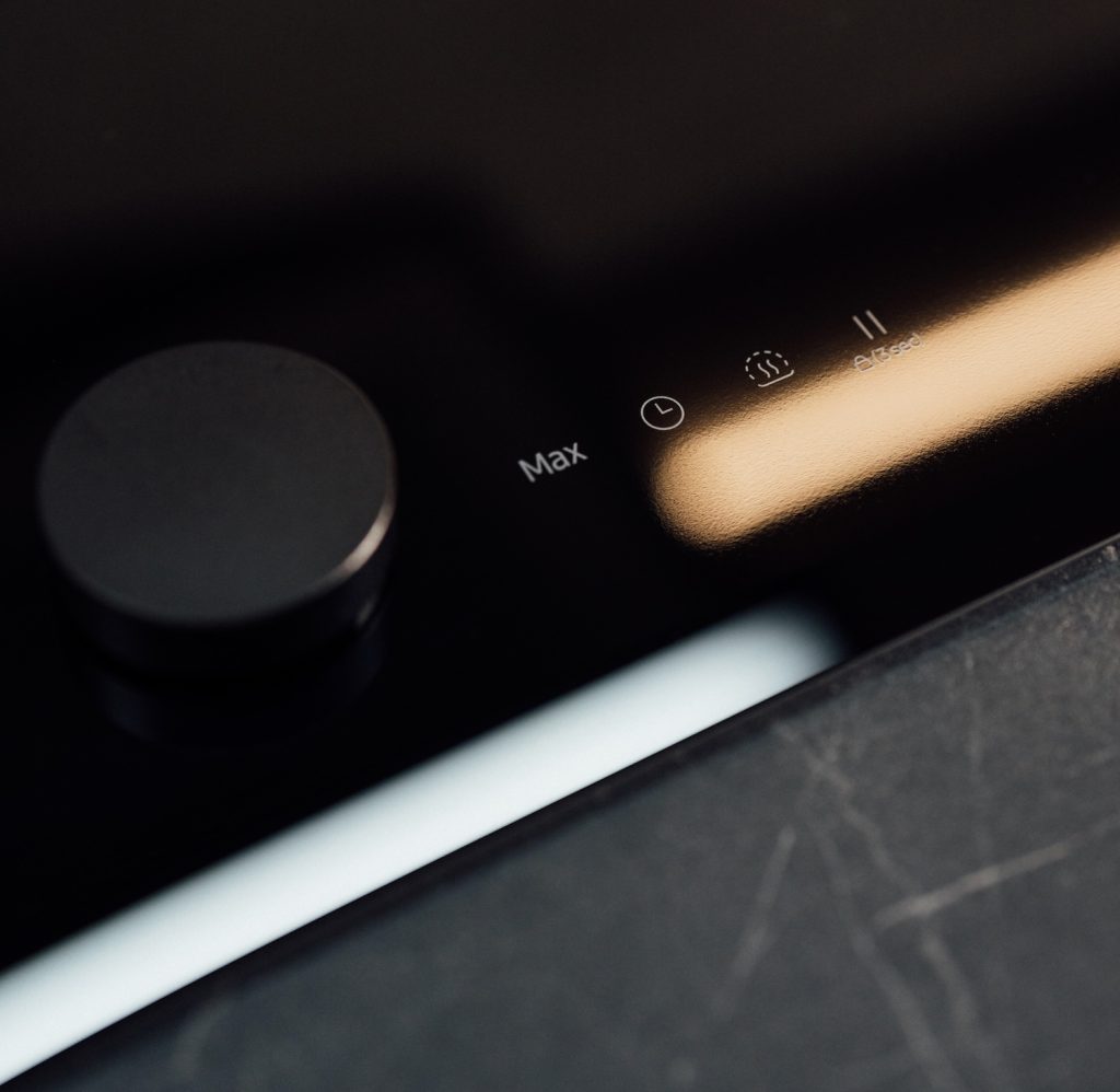 Samsung unveils its new range of connected AI-powered kitchen ...