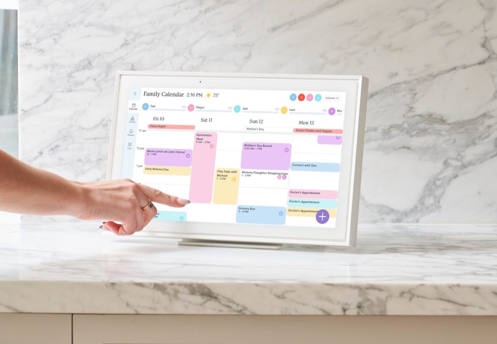 The new Skylight Calendar can connect and organise busy families - Tech ...