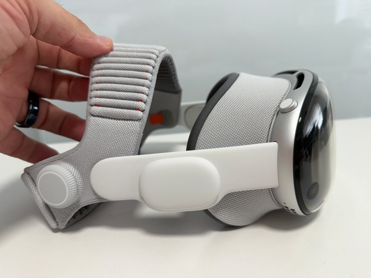 Apple Vision Pro with M5 review - more power to be even more remarkable ...