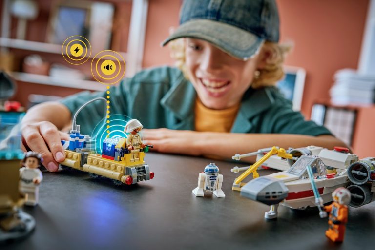 LEGO introduces new Smart Play interactive technology that will bring ...